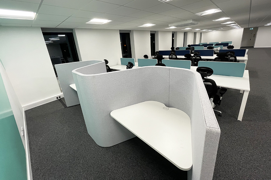 Shopblocks secure modern office fit-out | Johnson Reed
